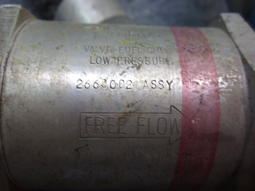 Lear Jet Fuel Check Valve LH Tube And Hose P/N 2660002 2326039-10 2406 ...