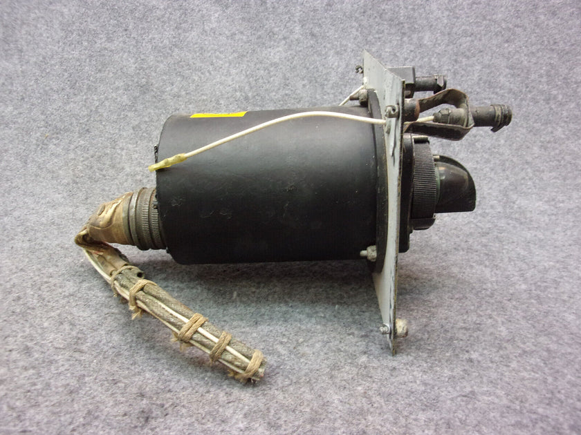 Bendix P-1 Autopilot Control With Mount Plate And Connector P/N 15704 ...